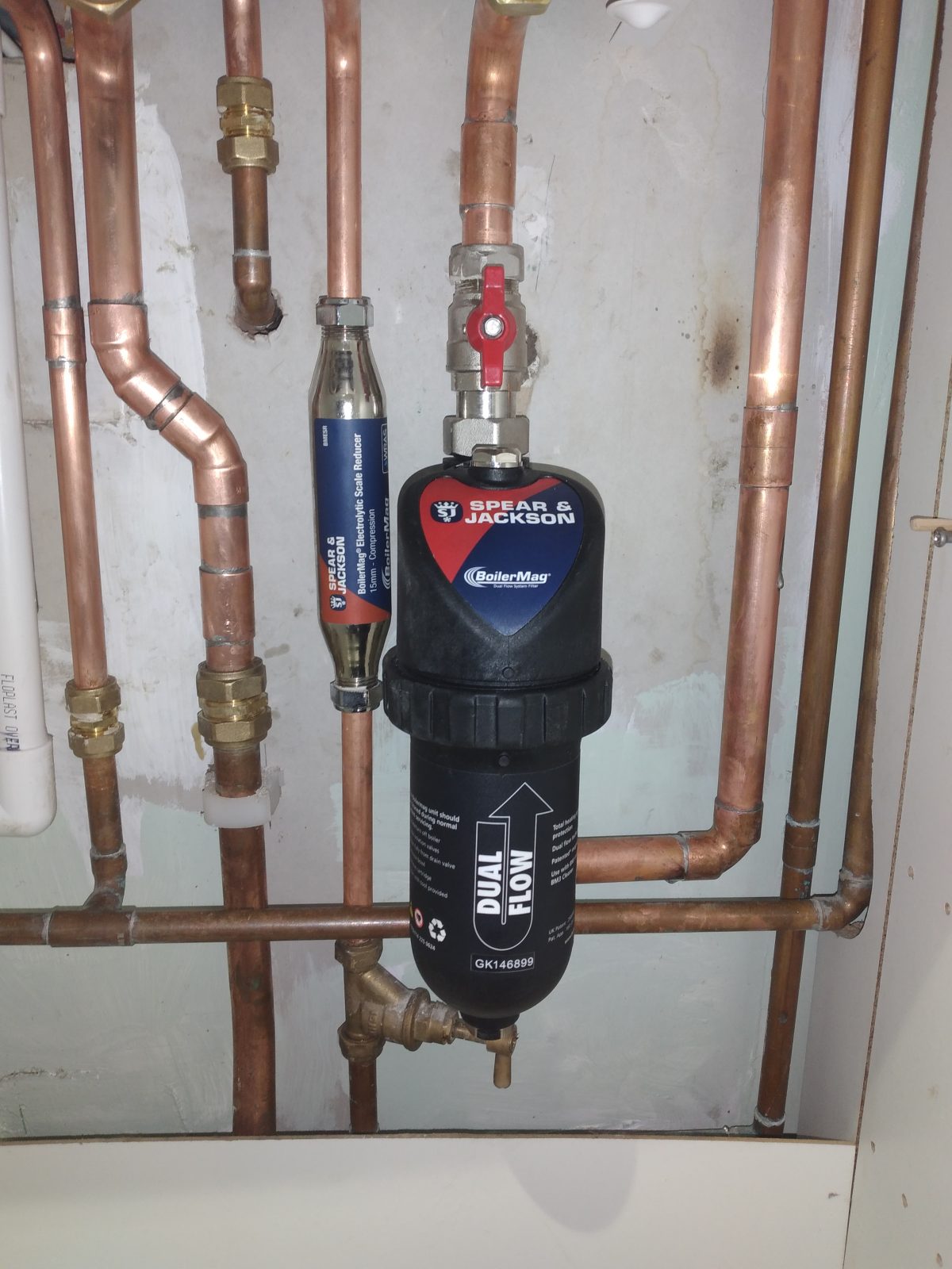 BoilerMag First Choice for A Touch of Frost Hero Gas Engineer | BoilerMag